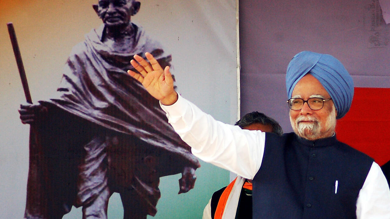 The Life and Legacy of Dr. Manmohan Singh: A Visionary Leader - Ynorme